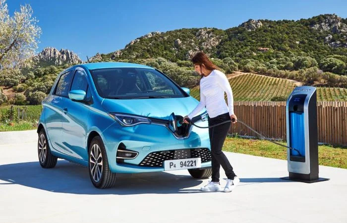 Germany Lease the Renault Zoe EV free of cost Carbon Copy